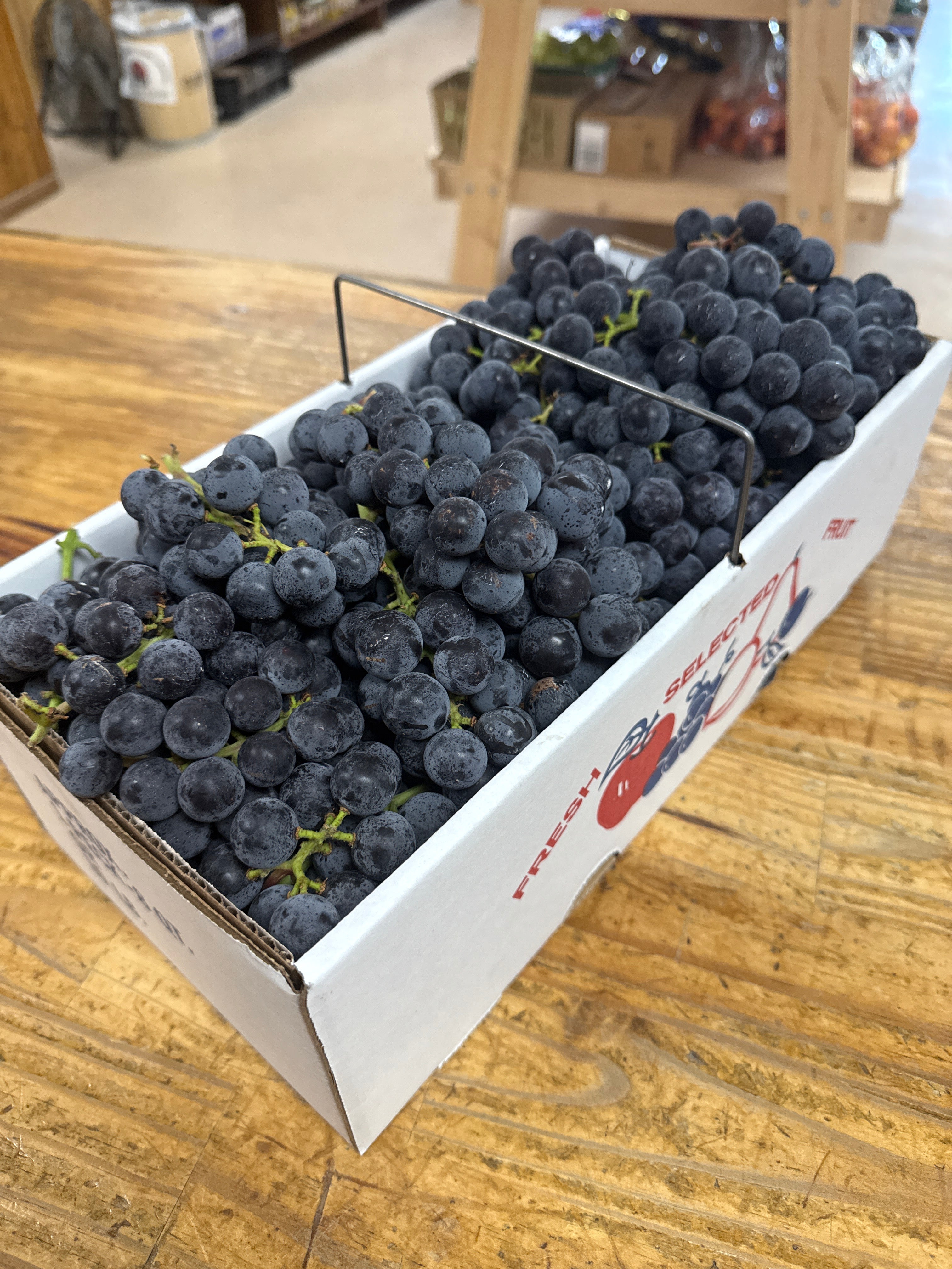Concord Grapes - 12.5lb Box – Gatewood Vegetable Farm & Greenhouses, Inc.