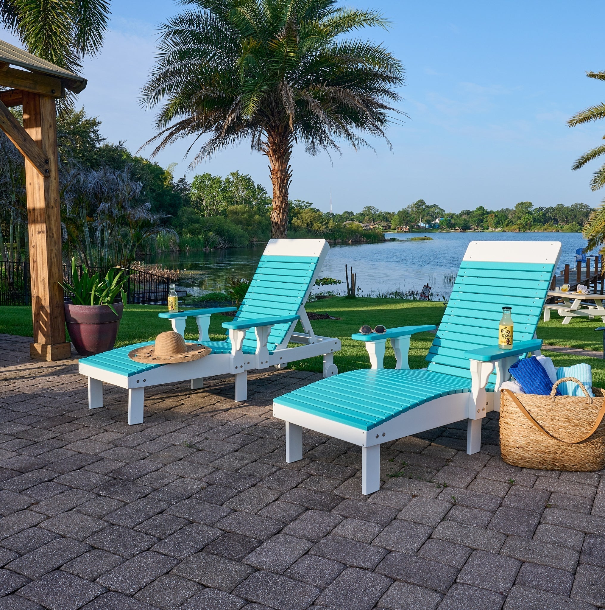 LuxCraft Lounge Chair with Adjustable Recline & Easy Maneuverability ...
